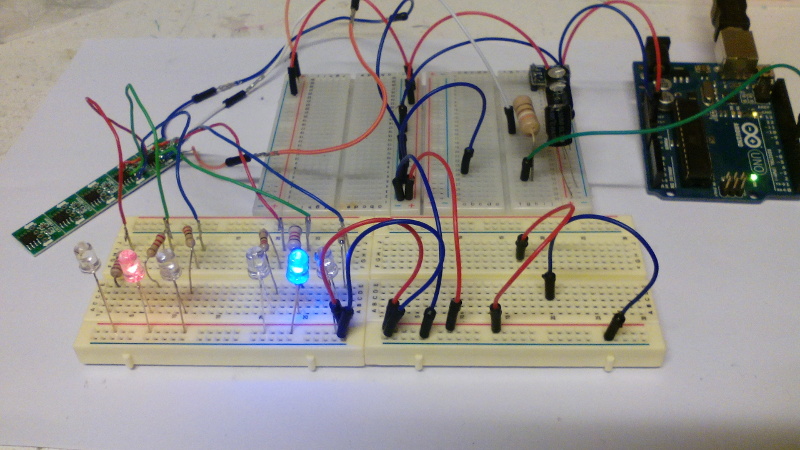 lucstechblog: Unlimited outputs for your microcontroller part II