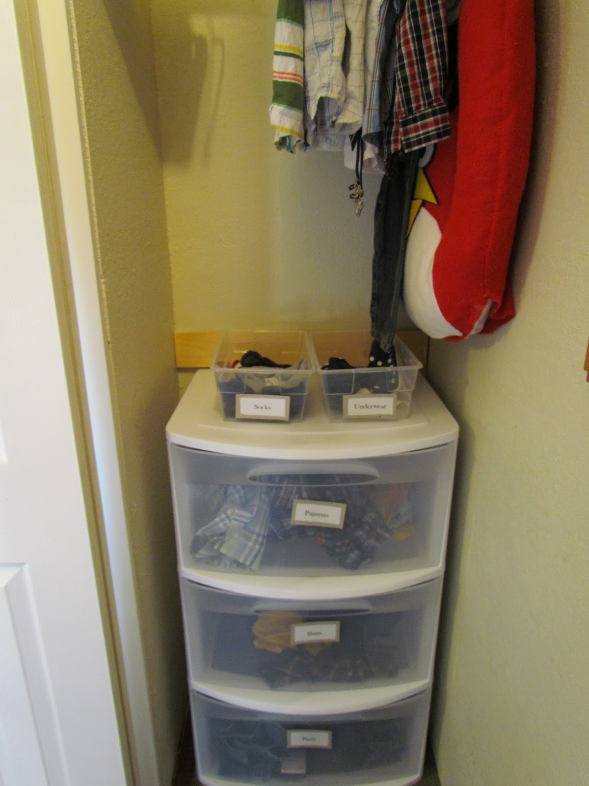 Creative Little House: Boys Closet Makeover