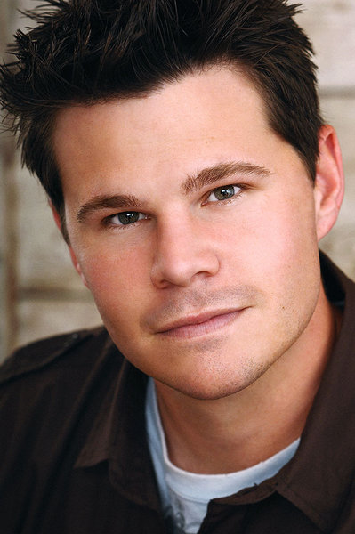 DjBlueJ54s Wonderland World: Hottie of the day Ian Reed Kesler