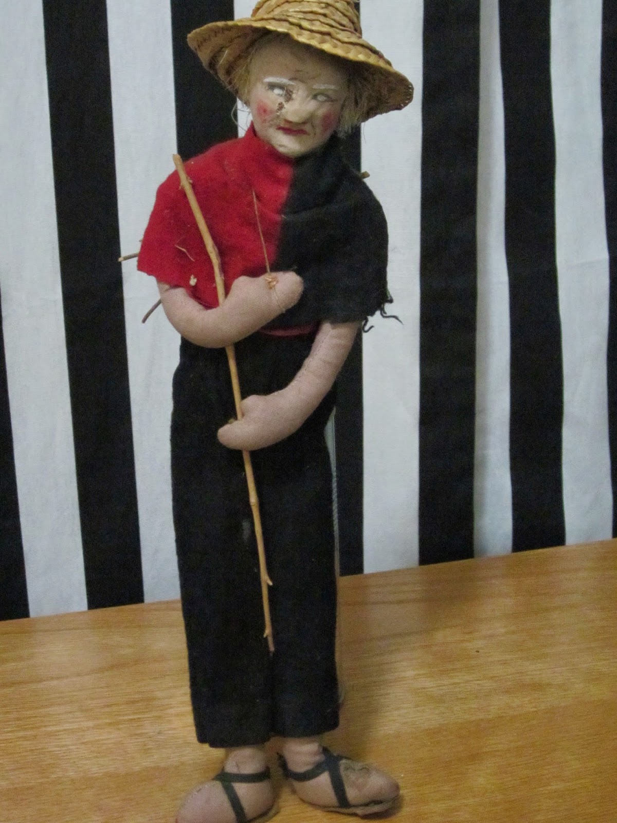 Thorne Garnet: June 2014