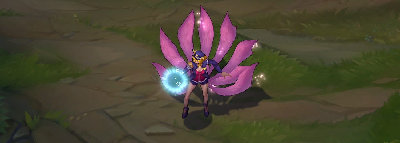 Popstar Ahri Splash Art