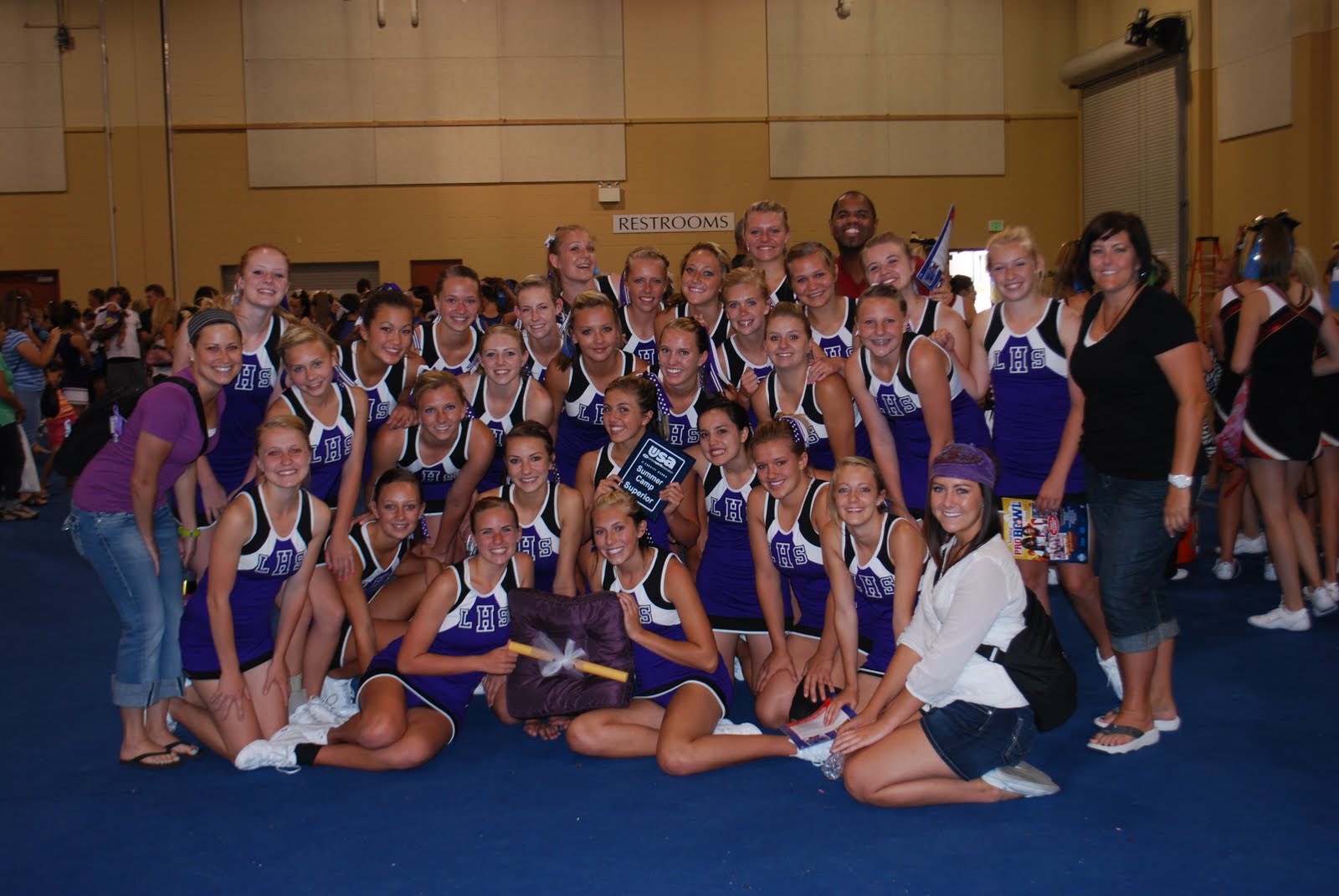 LEHI HIGH SCHOOL CHEER: MORE PHOTOS! 2009-2012