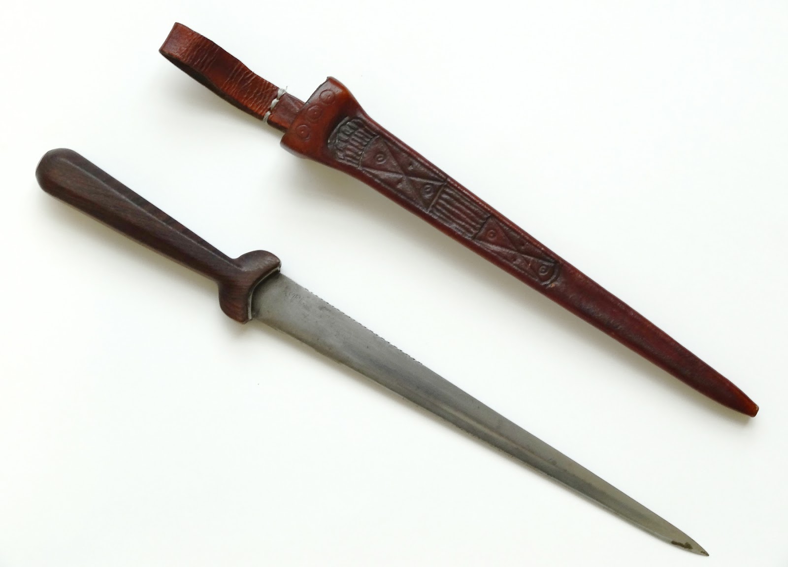 Contemporary Makers: Dagger and Sheath by Stash David