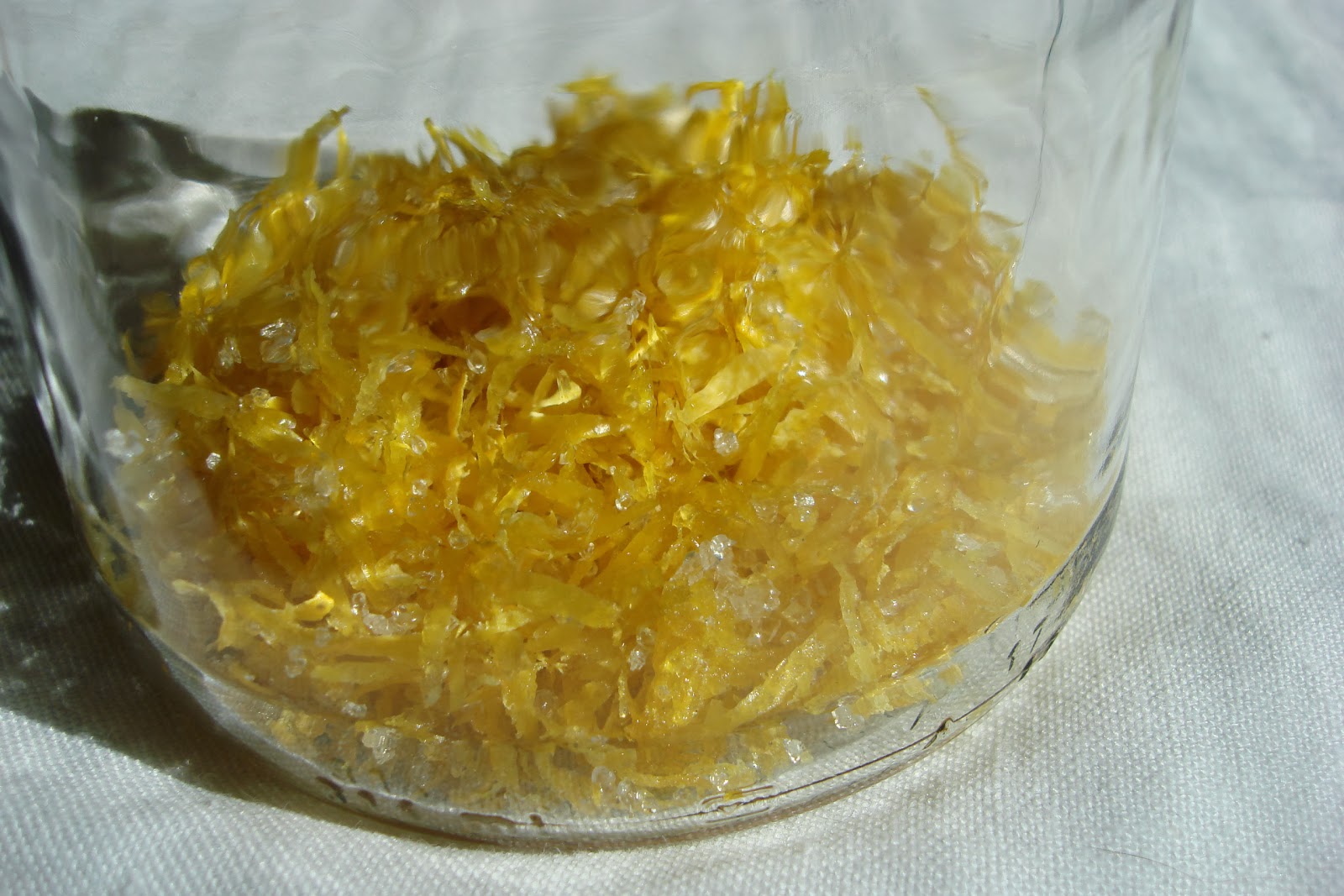 Retete culinare pentru voi: Coaja rasa de lamaie