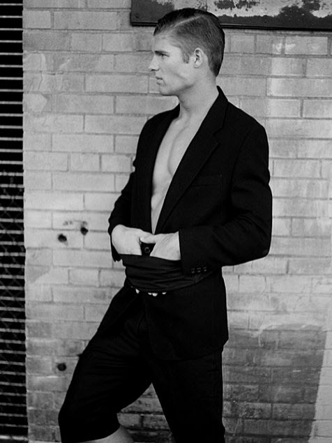 L'Homme du Jour: JEFF TOMSIK