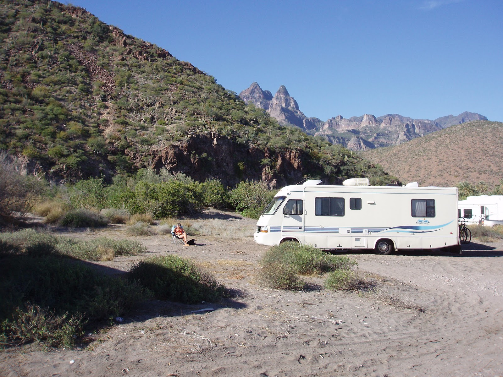 Travel with Kevin and Ruth: Juncalito Beach