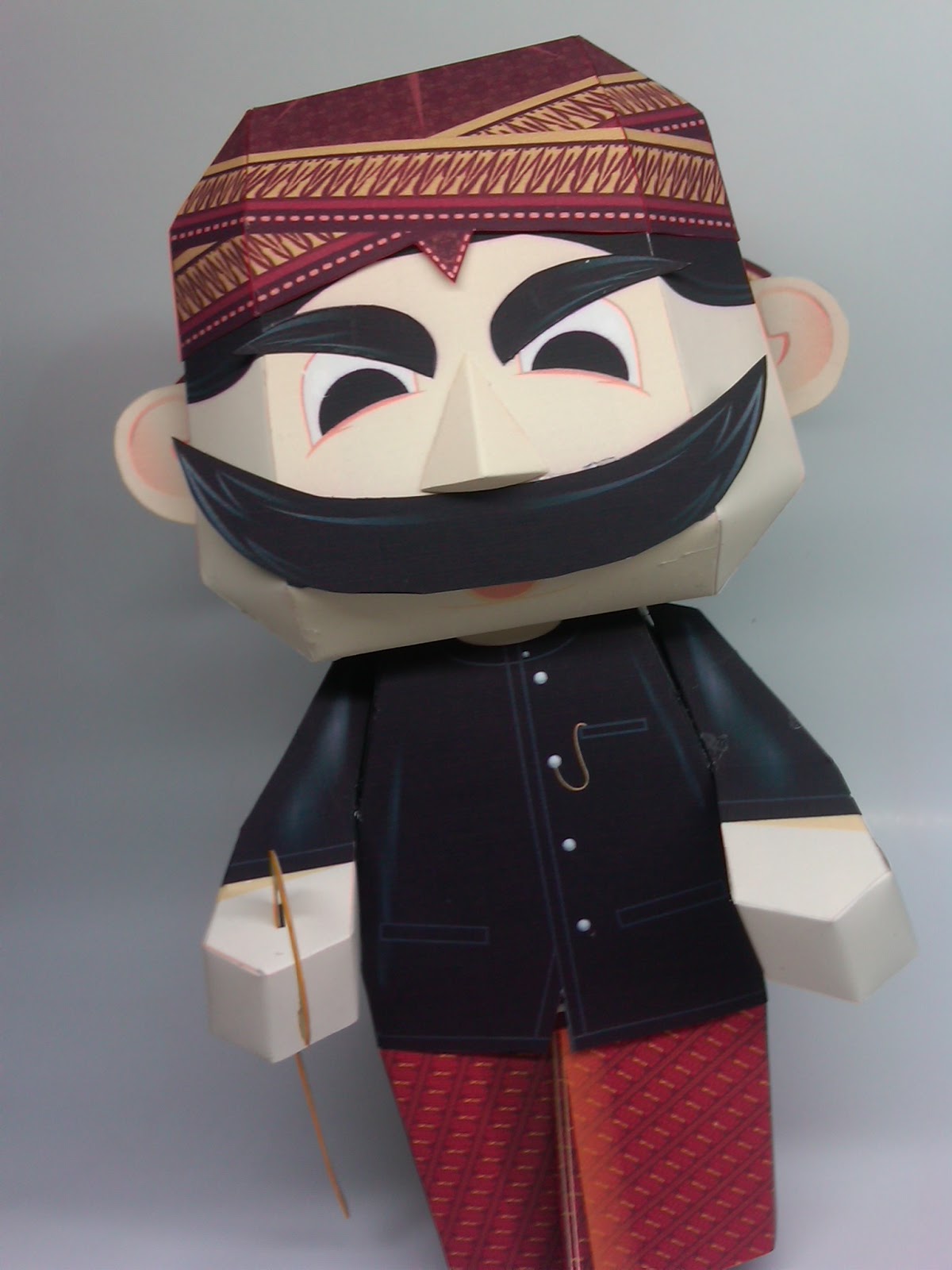 luangan craft: Papertoy Pak Raden