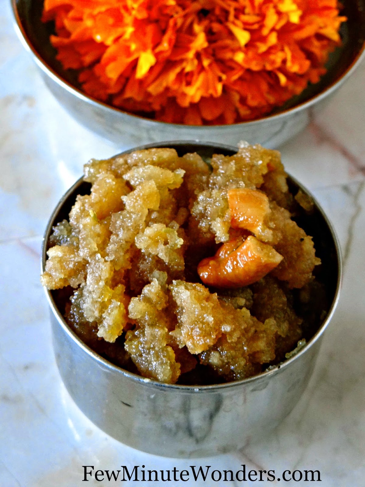 Avil Halwa/ Poha Halwa/ Beaten Rice Halwa - Few Minute Wonders