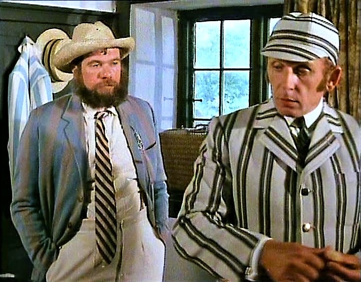 The Passing Tramp: Up the River: Swing, Swing Together (1976), by Peter ...