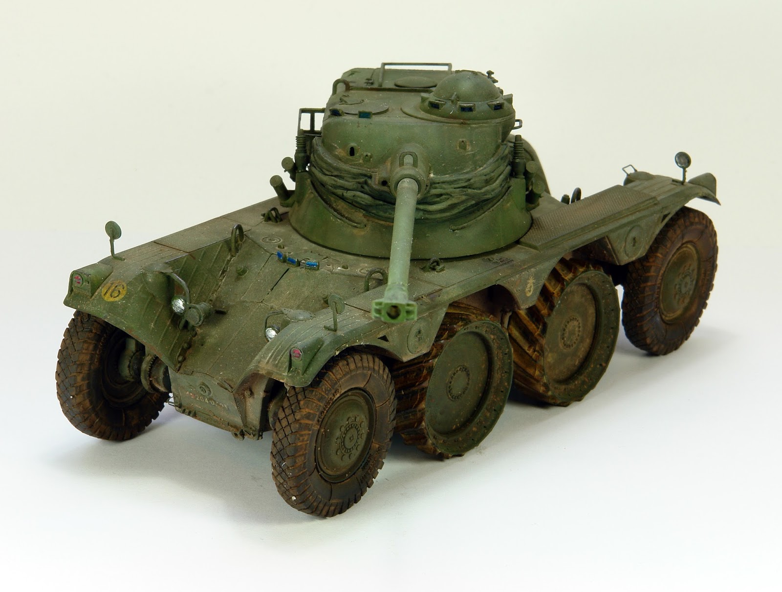 FCModeltips . Federico Collada: Panhard EBR 10 Hobby Boss 1/35