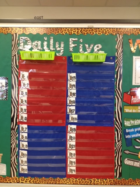 Two Tacky Teachers: Going on a “safari” to see more classroom photos!