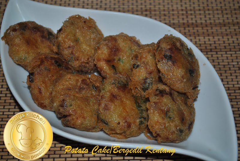 PATYSKITCHEN: POTATO CAKE AKA BERGEDIL DAGING