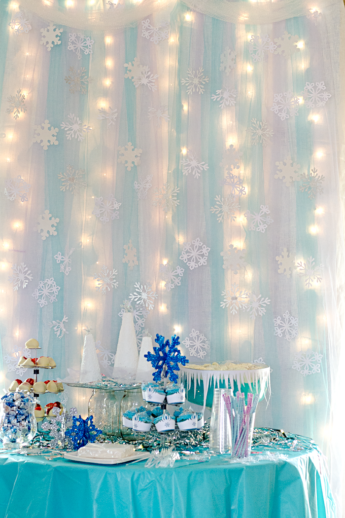 Mixed Media Tutorial: Frozen® Inspired Christmas Trees - Heather ...