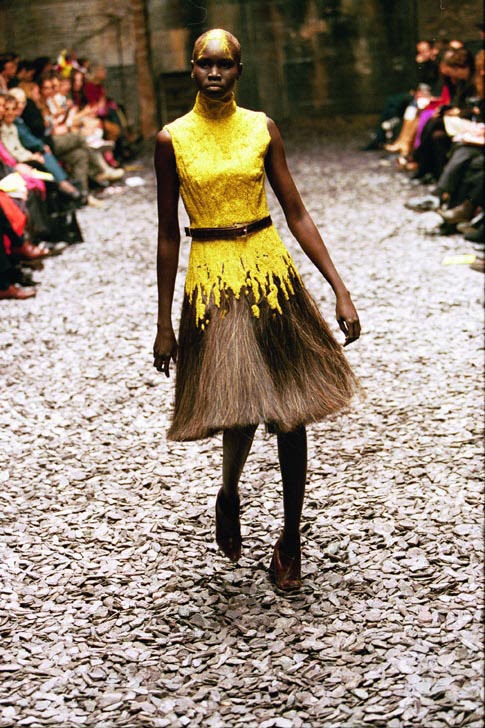 FASHION ORPHAN: Lee Alexander McQueen (1969–2010) Ⅱ
