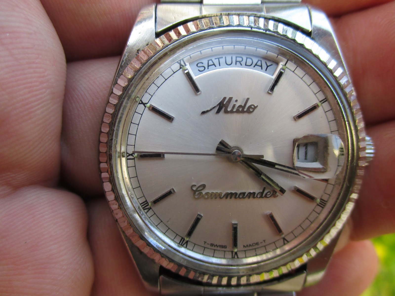 นาฬิกาวินเทจ: Mido Commander Day-Date Stainless - President Style หรือ ...