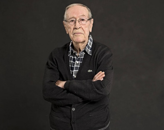 DOBLADORES: CLAUDIO RODRÍGUEZ