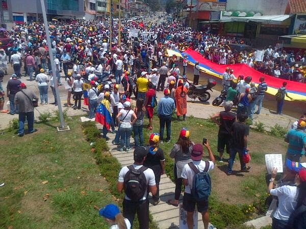 Resistencia Gocha (Venezuela) @GochosResisten: Marcha Oposición Mérida #22M