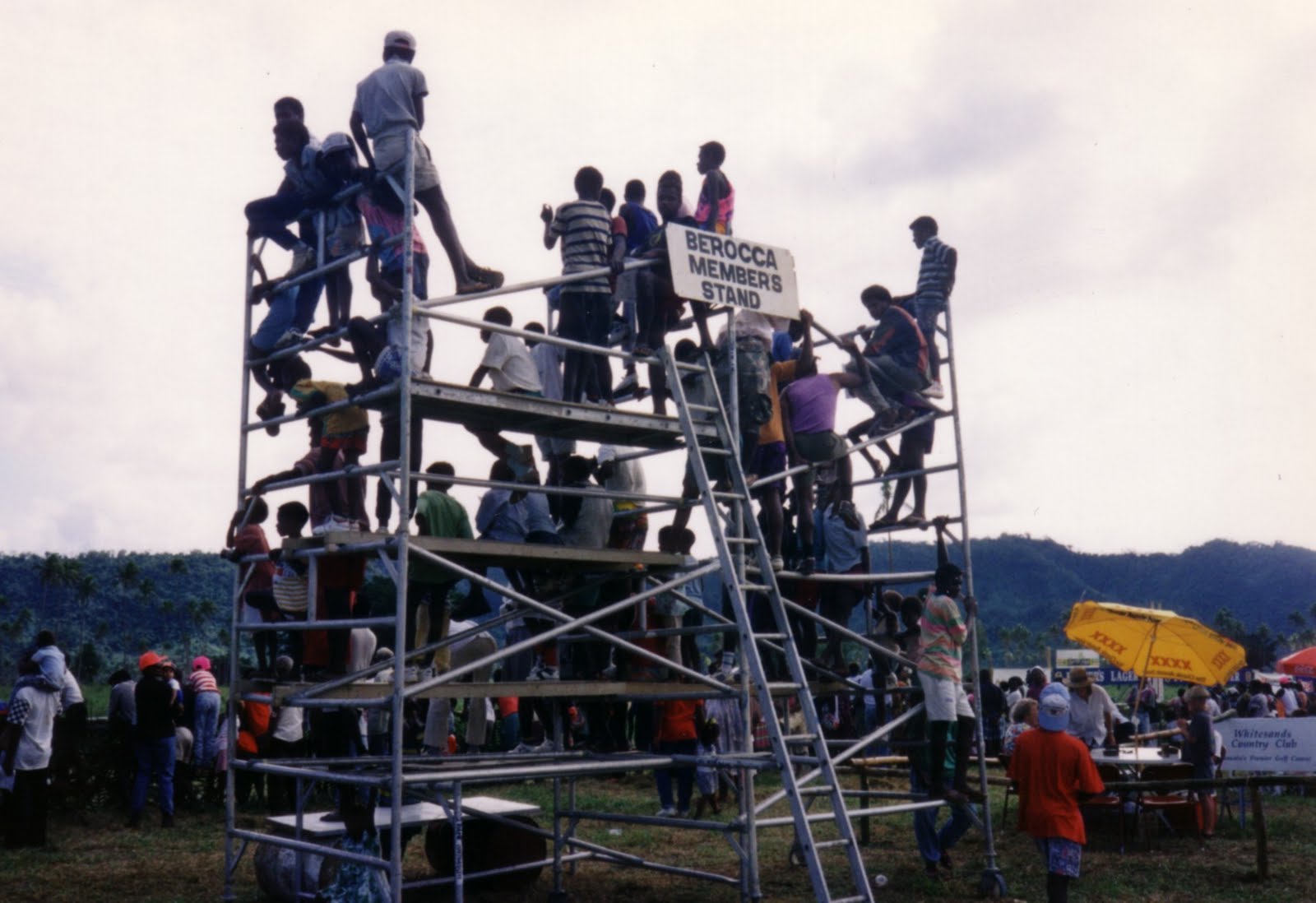 SPOOKED BY SPIRIT OF VANUATU’S RACEDAY | Traveloscopy Travel News