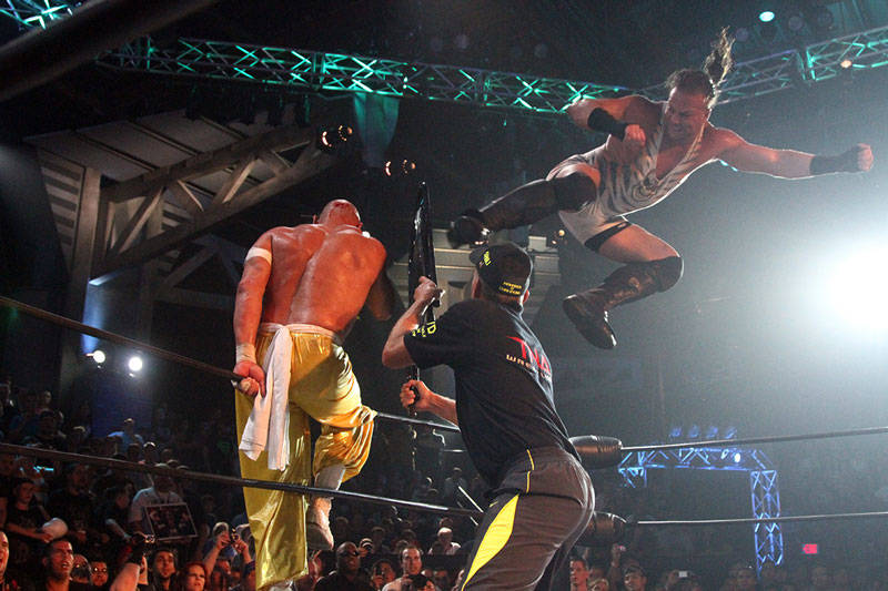 Sports Players: Rob Van Dam frog splash