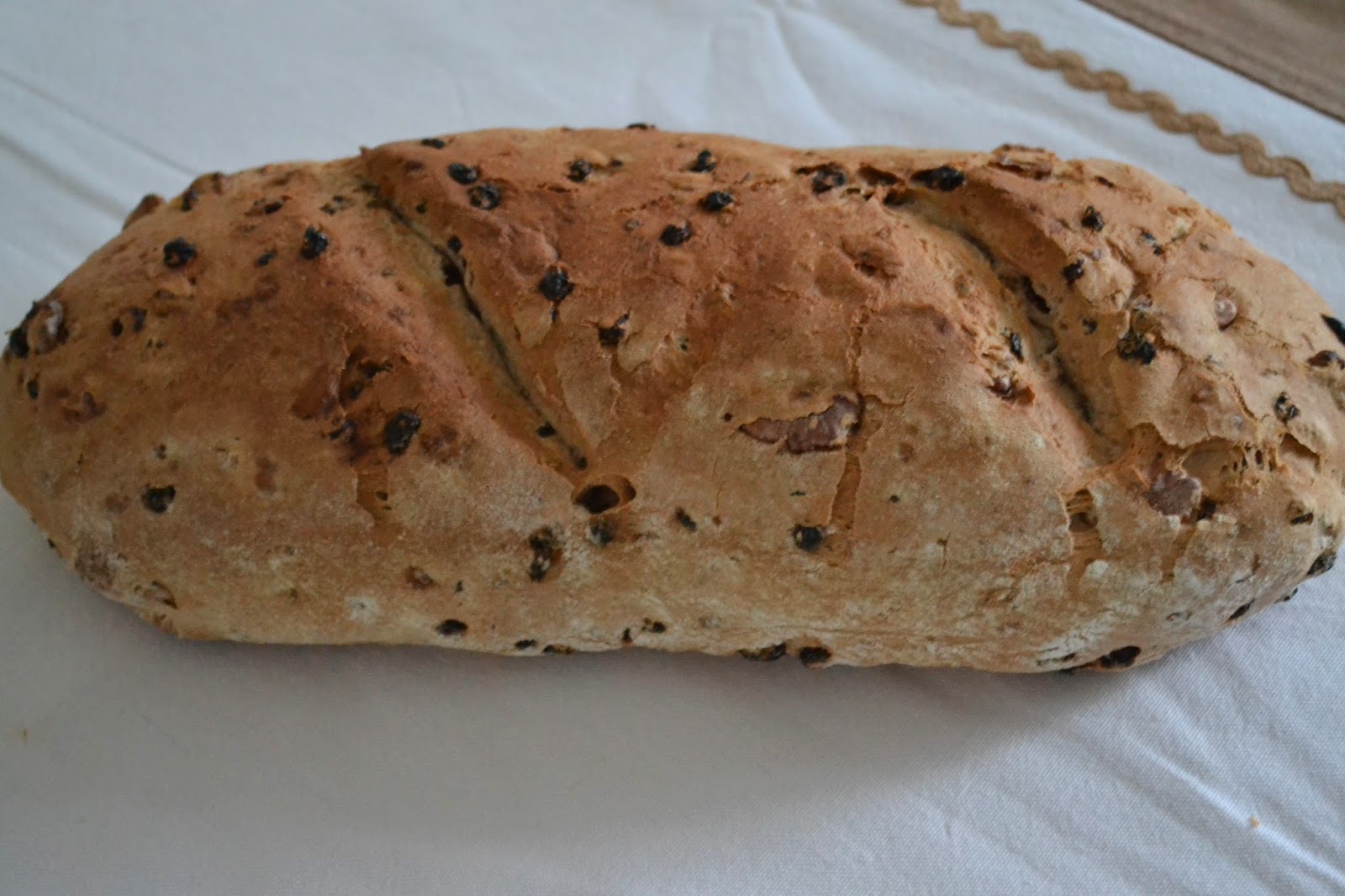 Hau bai gozo!: Pan de pasas y nueces