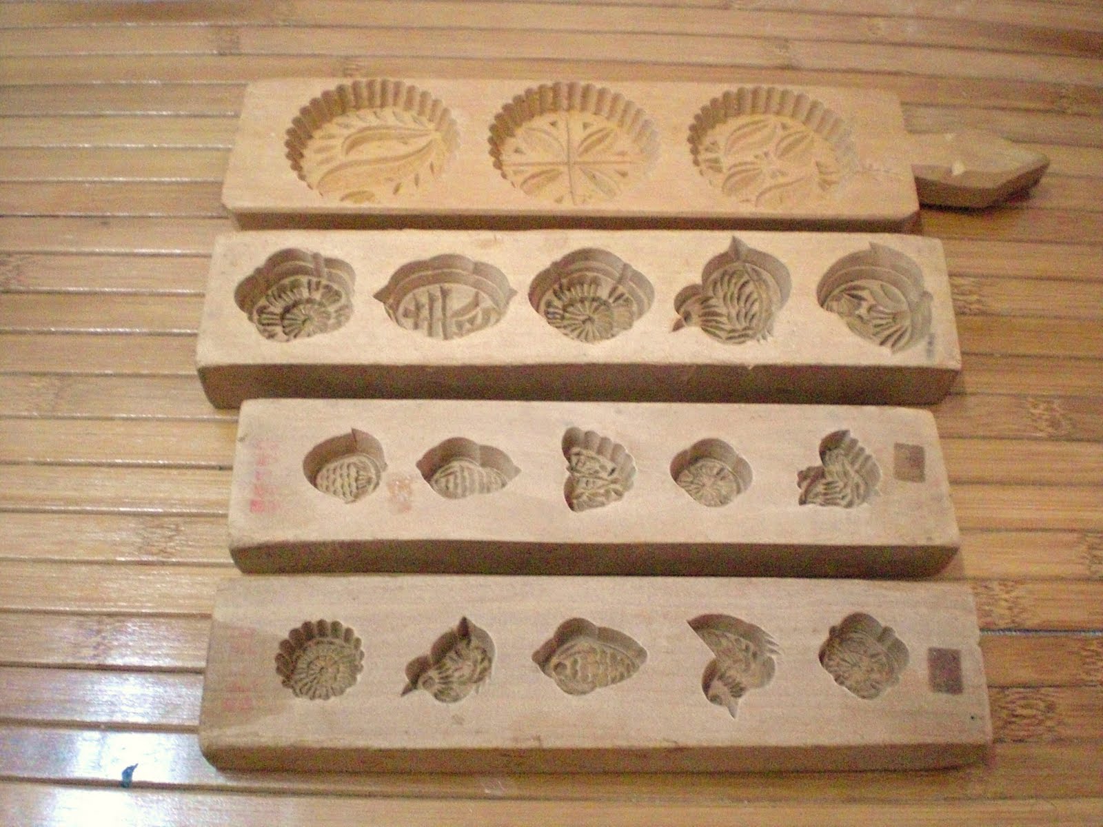 Hani's Precious: Acuan Kuih Putu Kacang