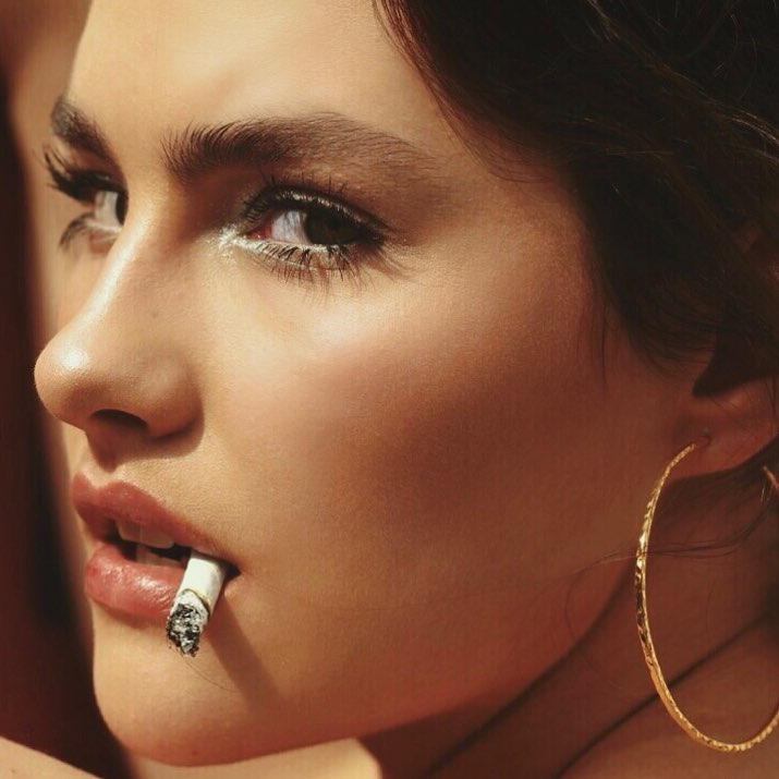 Smoking Women Feast: Olga Alberti