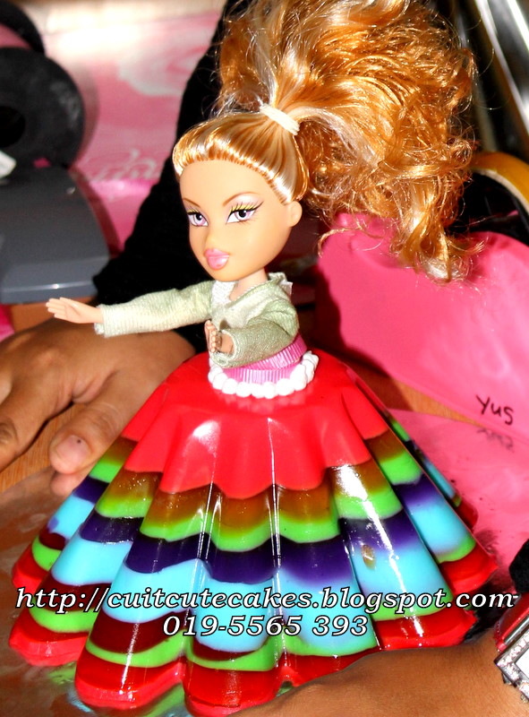 CuitCuteCakes: Kelas Private DIY: Choc pop cake, choc ball + puding barbie