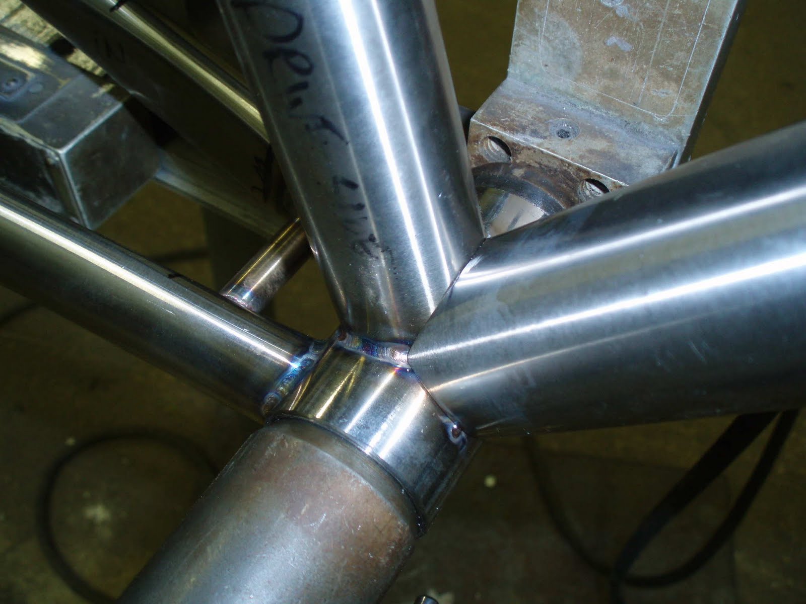 Quiring Cycles: Columbus XCr Stainless Steel
