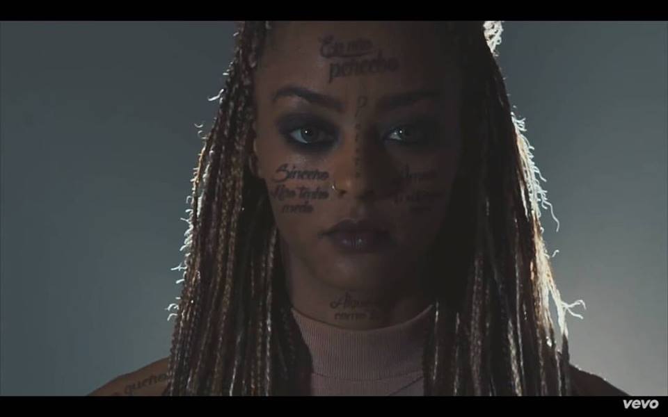 Ana Rangel em videoclip do Diogo Piçarra