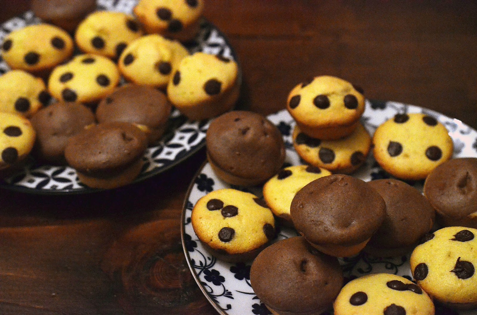 Mini-briose in doua culori – Alexandra’s kitchen