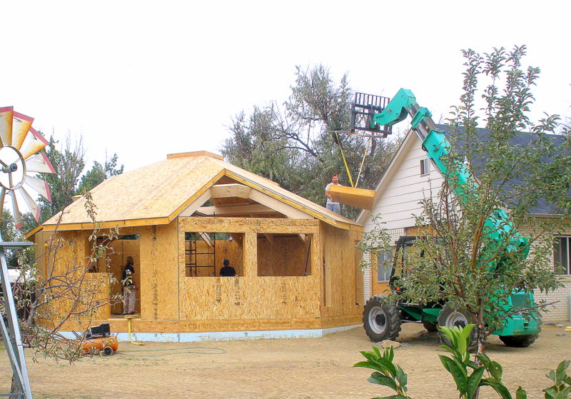 Solargon Homes: Solargon Roof Assembly