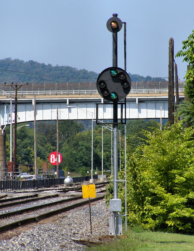 The Position Light: PHOTOS: WB Tower