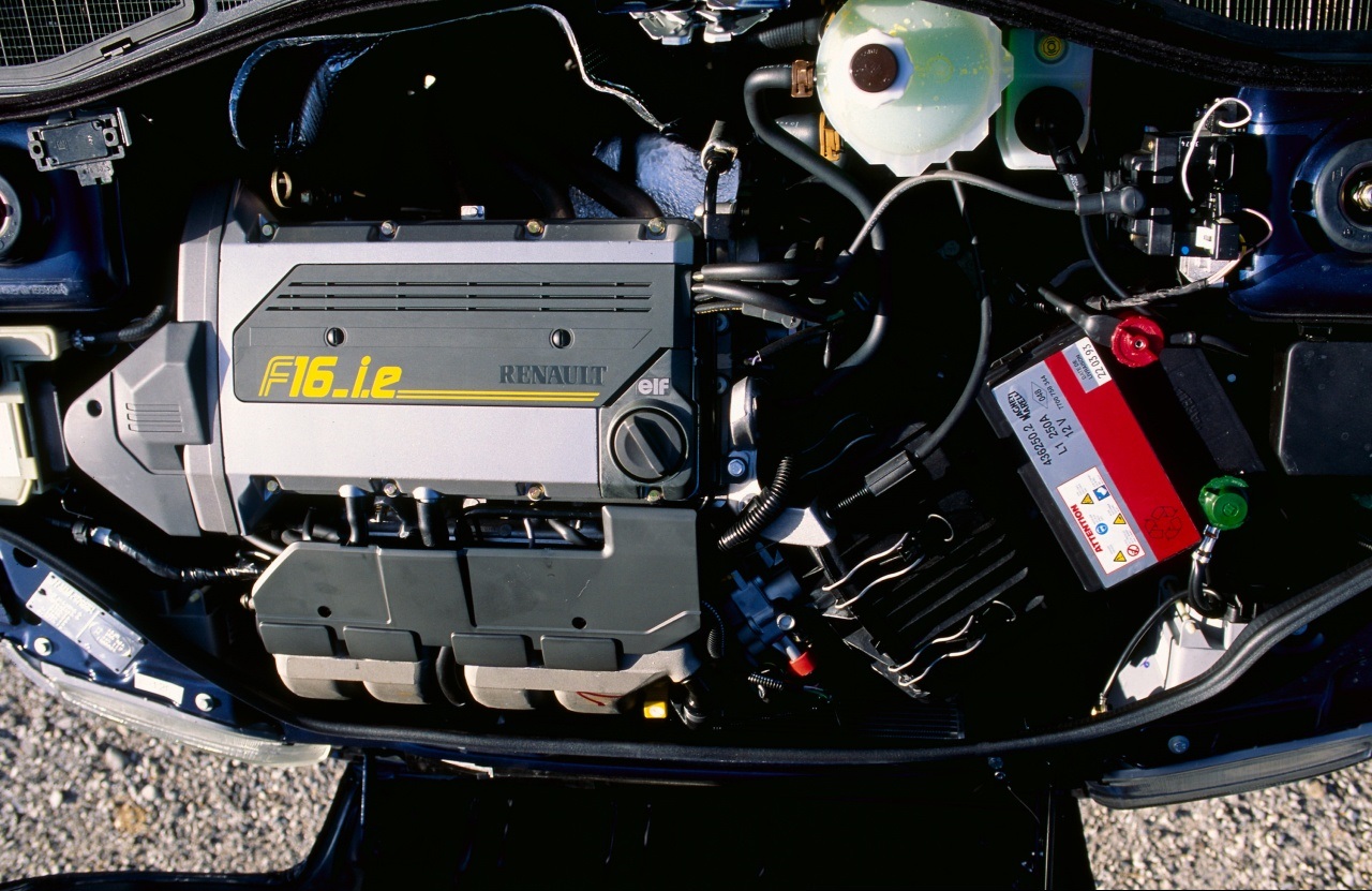 Équipe Gordini: 25 years of the Renault Clio Williams