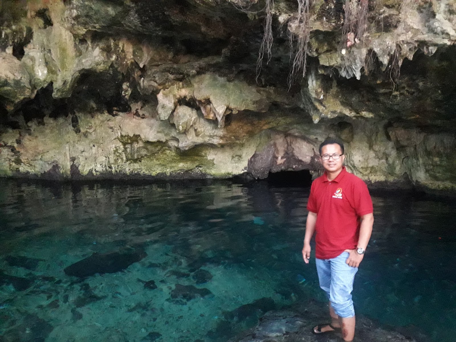 Wiyak Bumi Wiyak Langit: Goa Kontamale Pulau Wangi-wangi