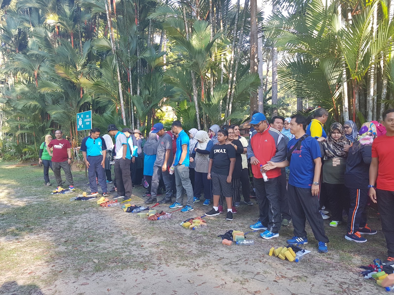 LADAP Guru: Treasure Hunt Di FRIM - GURU KAUNSELING NURHAIZA CHE MAT