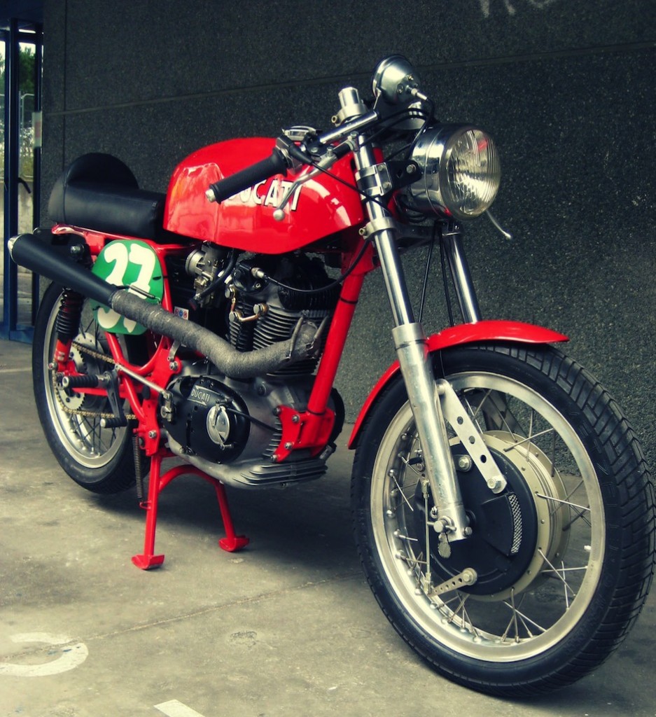 BLACK CAT garage : DUCATI 350 BY RADICAL DUCATI