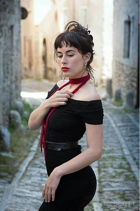 Glass Olive Official