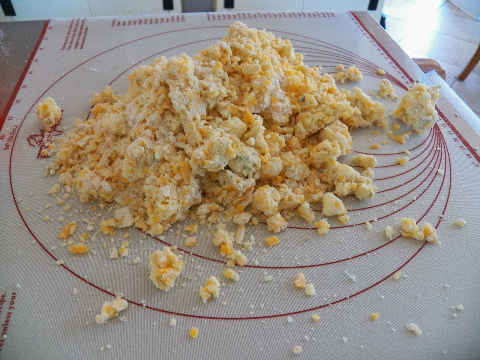 Ostestænger (Cheese Straws) og Ostemedaljer (Cheese Medallions) - Sid's ...