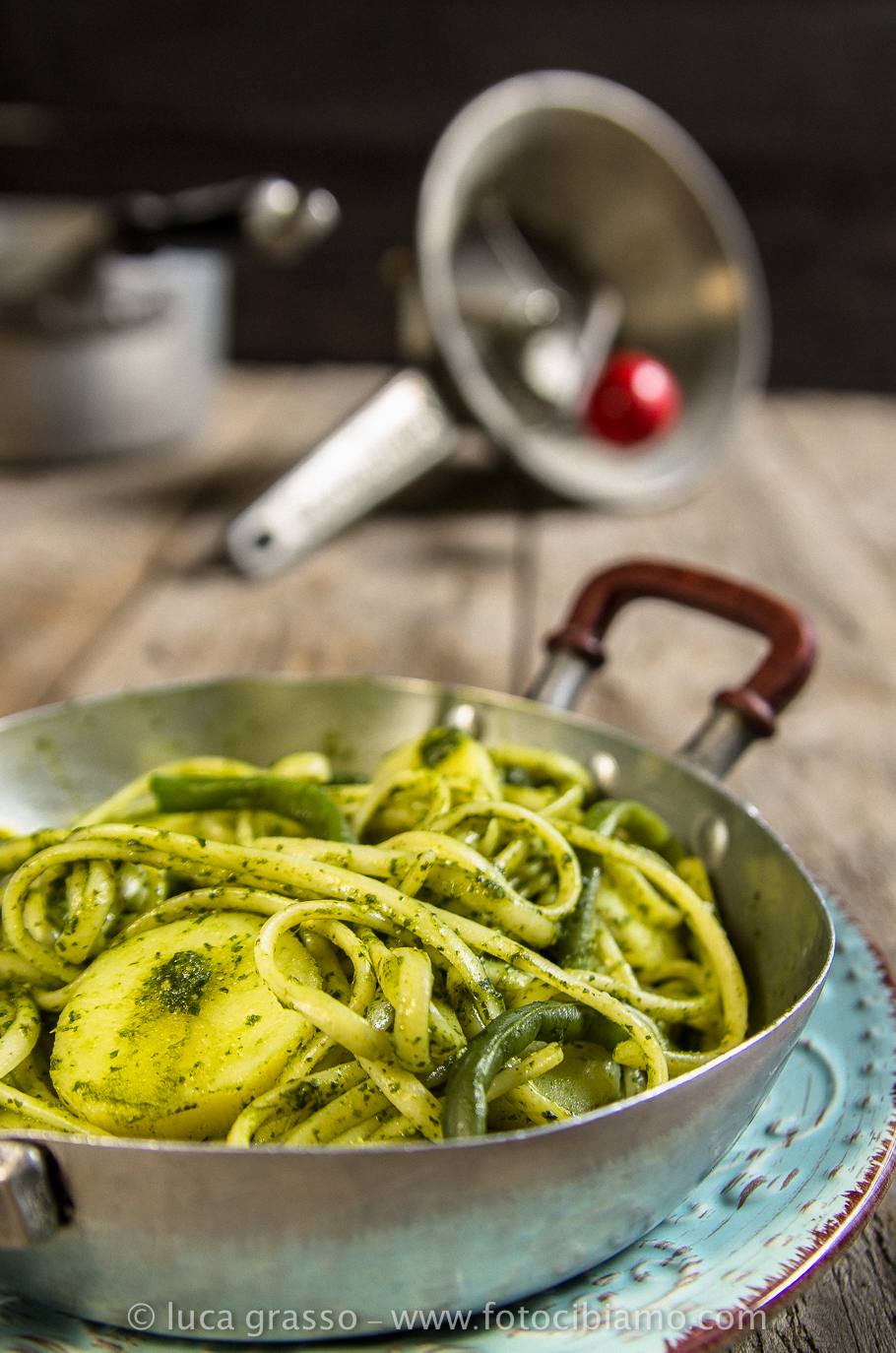 fotocibiamo: TRENETTE AL PESTO...per il Calendario del Cibo Italiano!