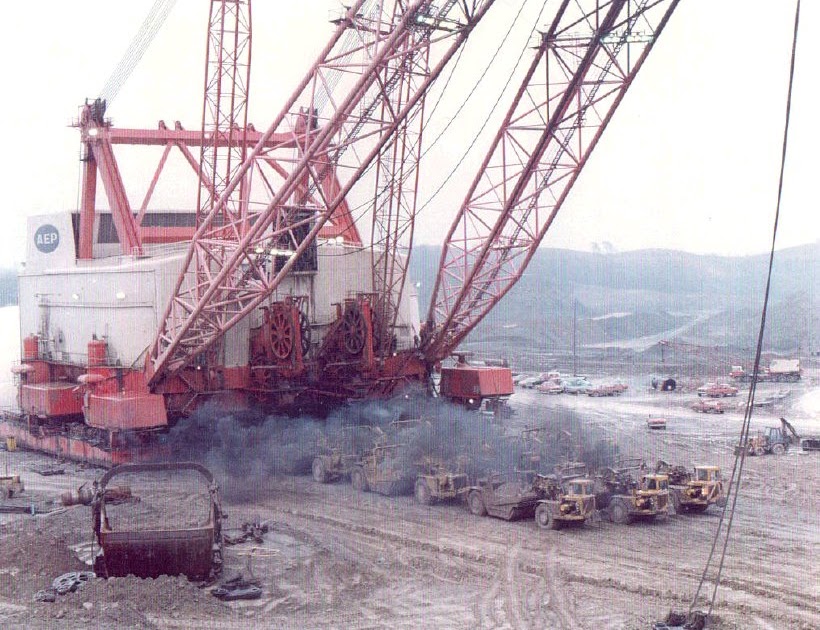 Mining Mayhem: Tub Pullout - Big Muskie