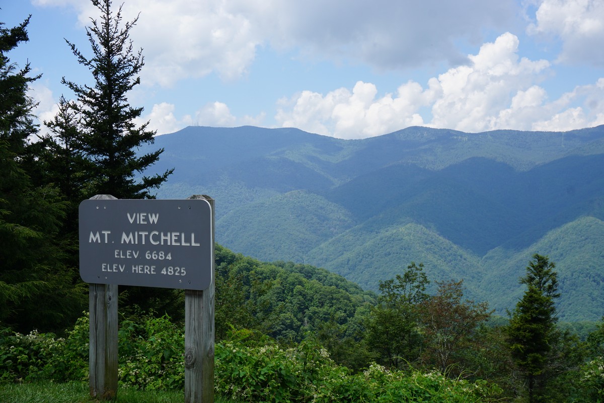 Harriman Hiker: Harriman State Park and Beyond: Mt. Mitchell Summit ...