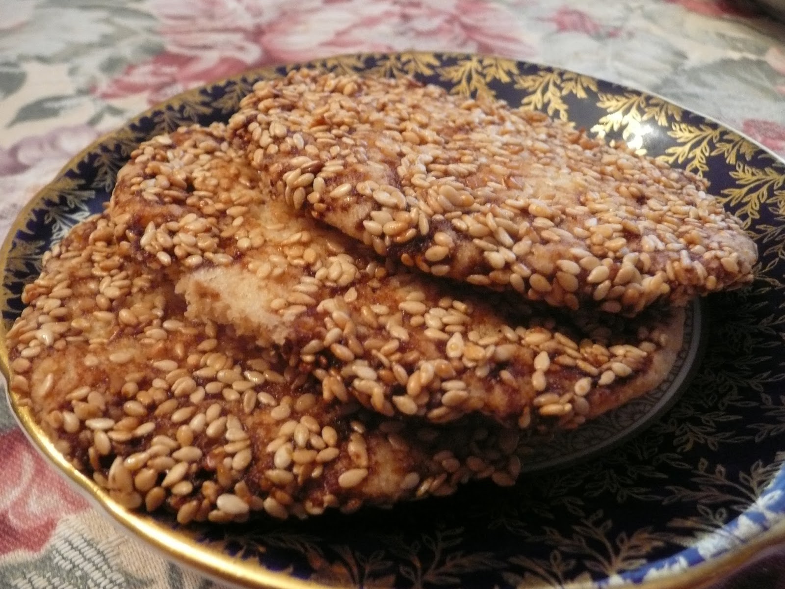 Mimi's Cake Tour: Lebanese Bakery