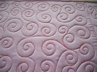 Sew-n-Sew Quilting: Starting with a Swirl