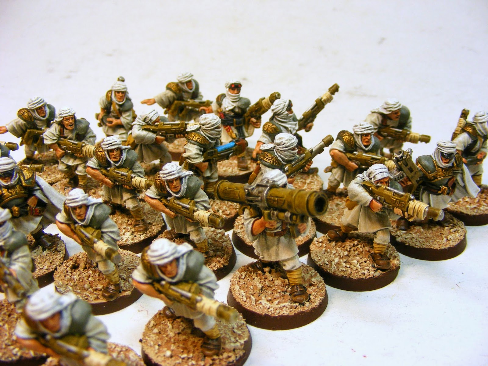 Evil Bob's Miniature Painting: Warhammer 40K: Zoats and Imperial Guard ...