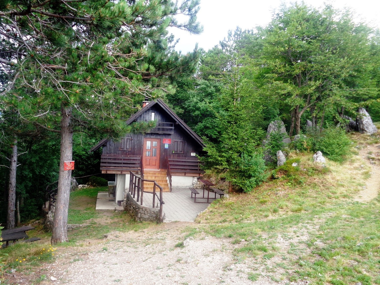 SCHEDE DELLE ESCURSIONI NEI DINTORNI DI TRIESTE: Scheda *** MONTE ...