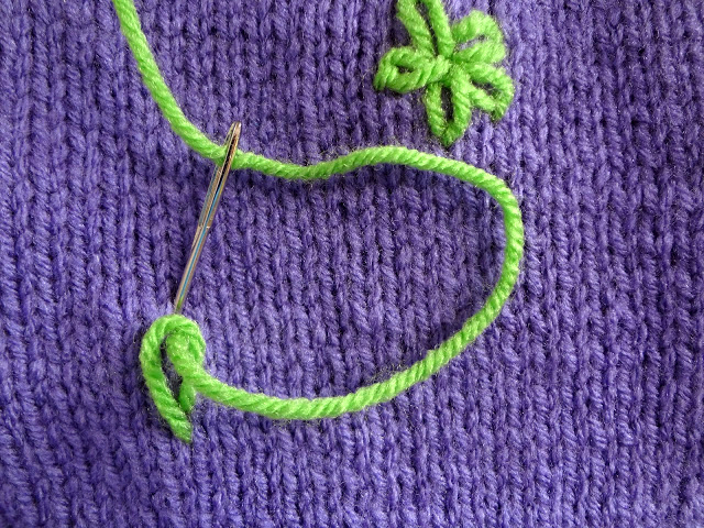 Fiber Flux: How To Embroider Back Stitch