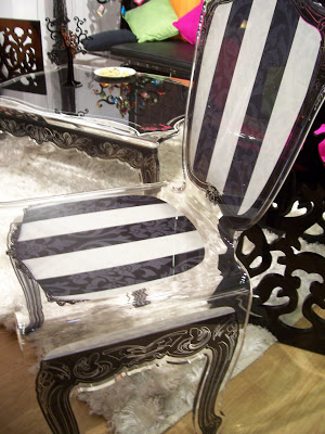 Eye For Design: Acrylic Chic Decor.....CLEARLY A Must For Your Interiors