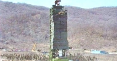 Book Junkie: Kwangmyongsong-3 Unit 2 (1st North Korean satellite ...