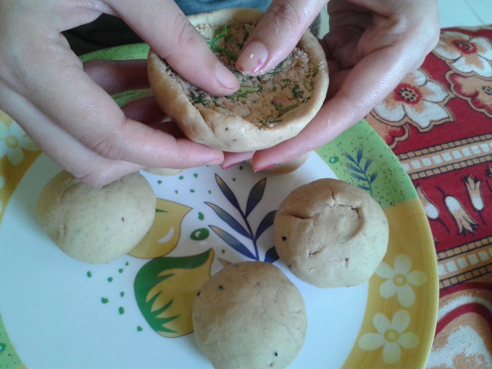 For Food Lovers | lunchrecipe.blogspot.in: How to make Litti Choka ...