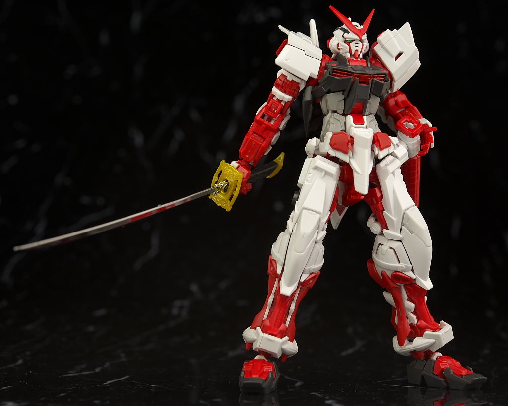 GUNDAM GUY: RG 1/144 Gundam Astray Red Frame - Review by Hacchaka